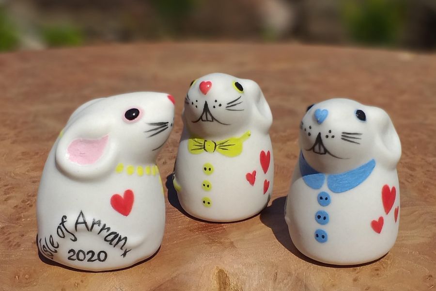 Island Porcelain - Hand made porcelain figures from Arran